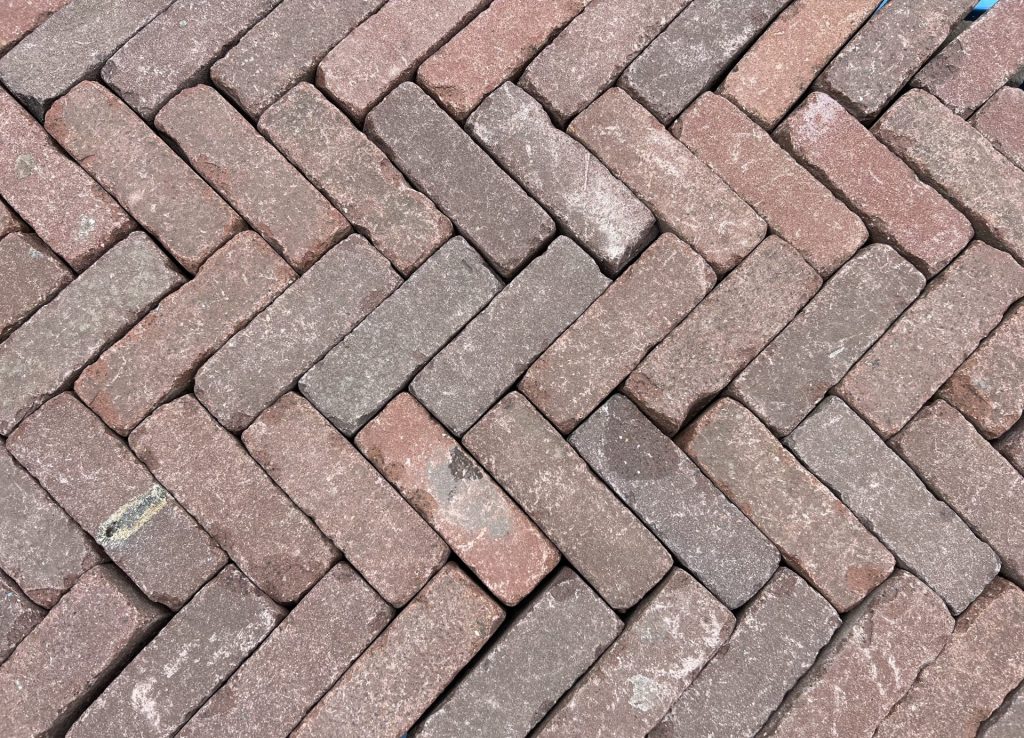 Oud gebakken dikformaat rood-paars (DF04) - Oudeklinkerdepot - Limburg